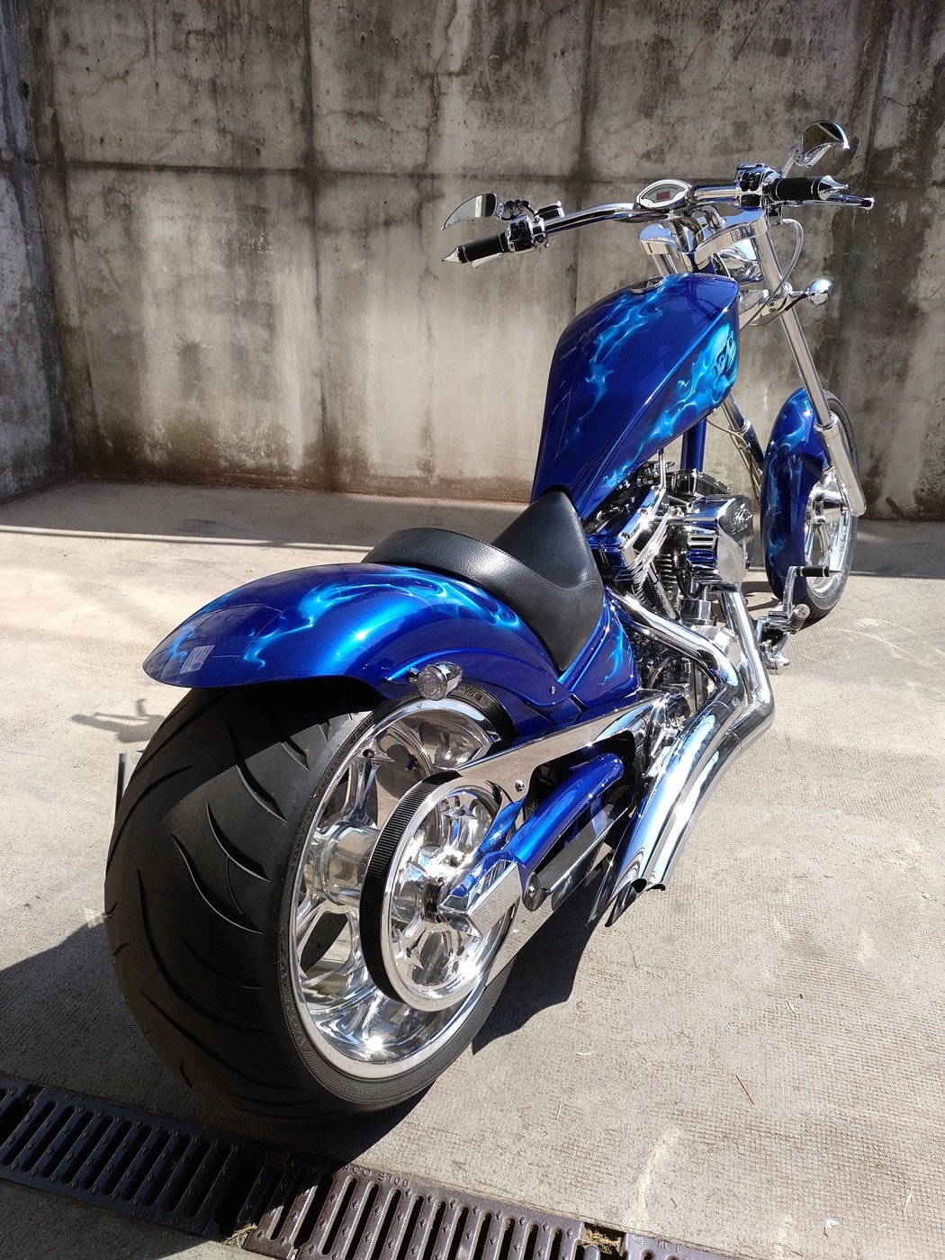American Ironhorse Texas Chopper Candyblue - ABC Hamburg Chopper