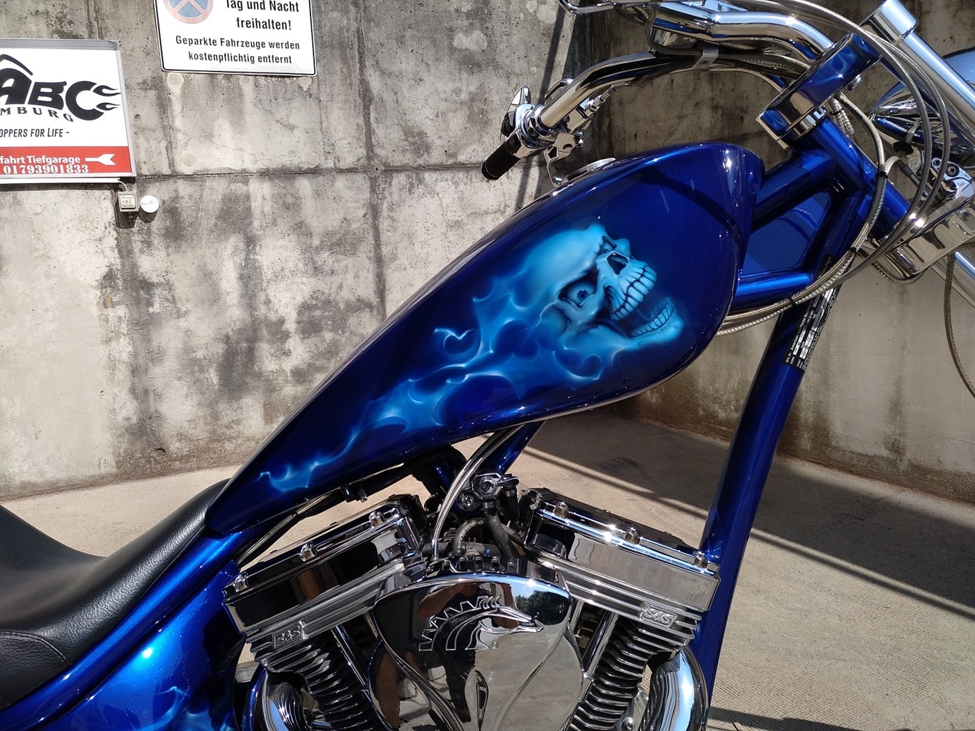 American Ironhorse Texas Chopper Candyblue - ABC Hamburg Chopper